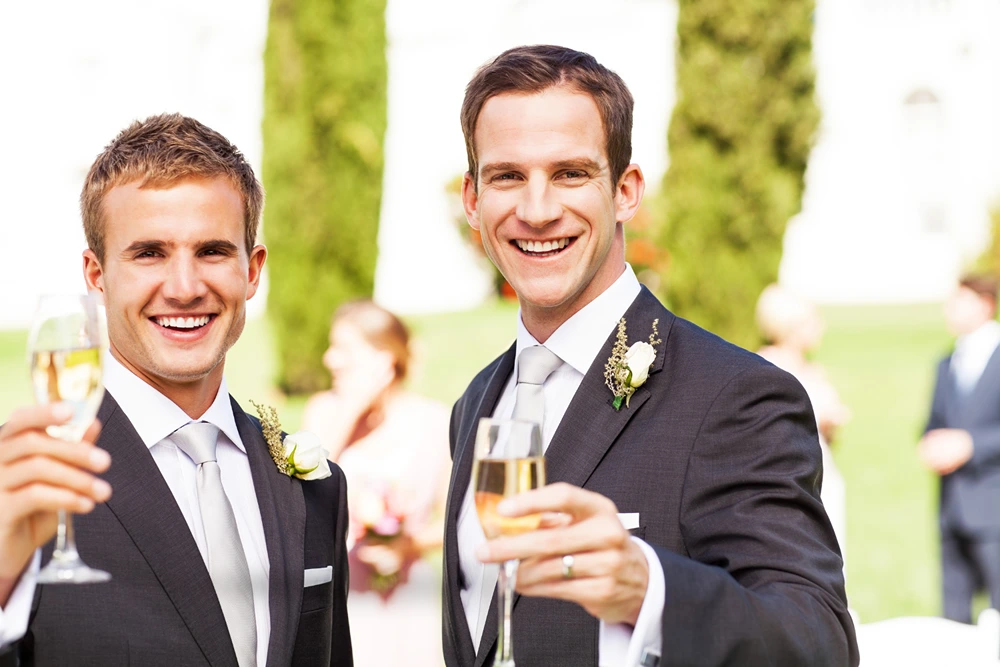 Best Man Toast Tips for a Memorable Speech - All Wedding Ideas